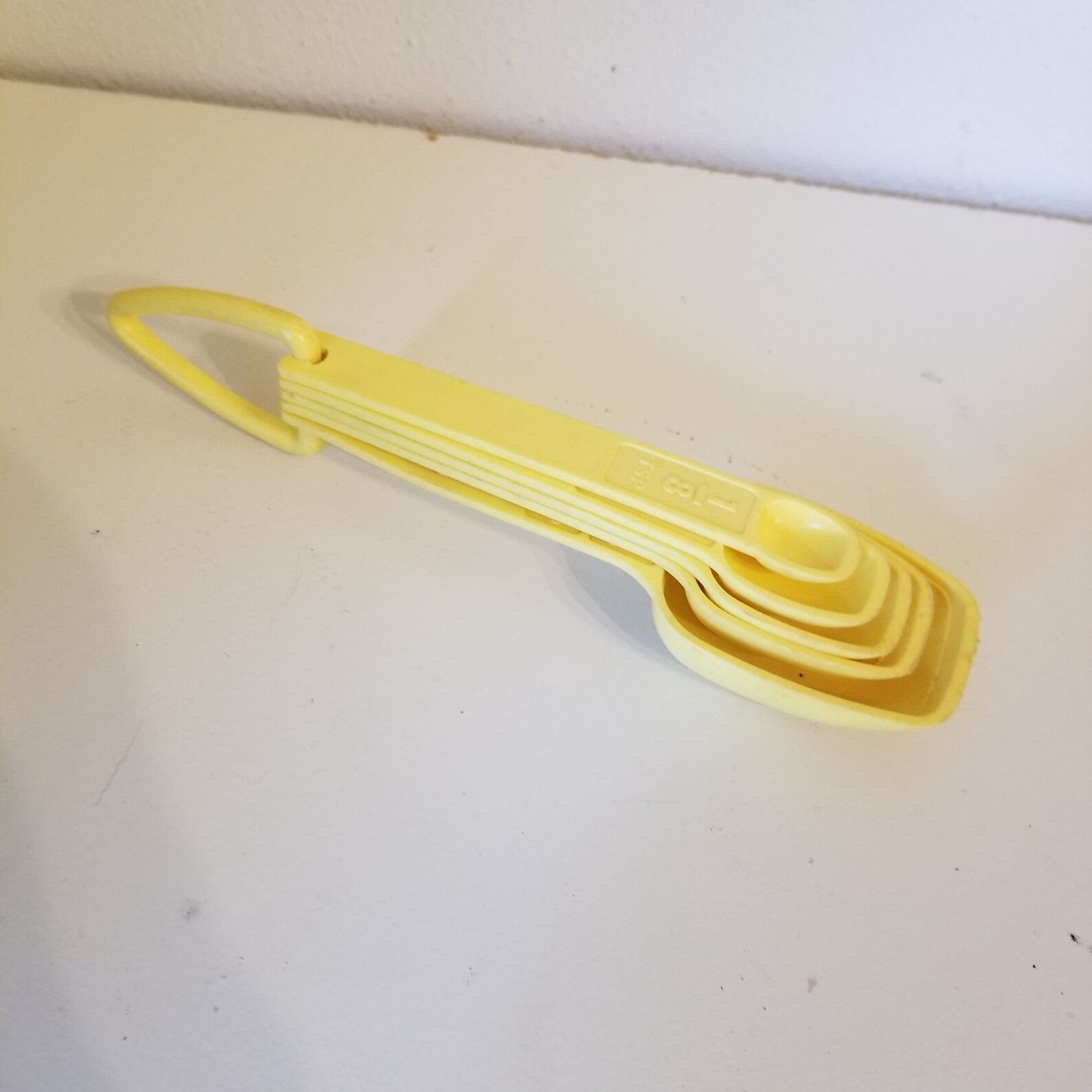 Tupperware Yellow Measuring Spoons Teaspoons Tablespoons MCM - Etsy