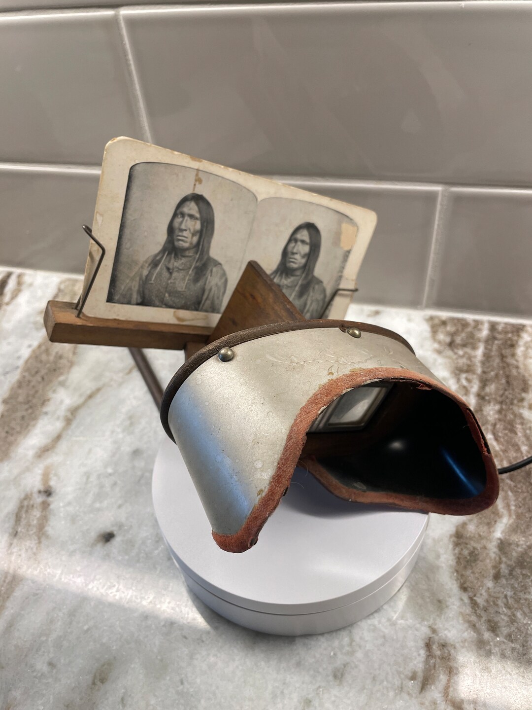 Antique Underwood Stereoscope Viewer Wood & Metal W/ 2 Sided Slide Ho ...
