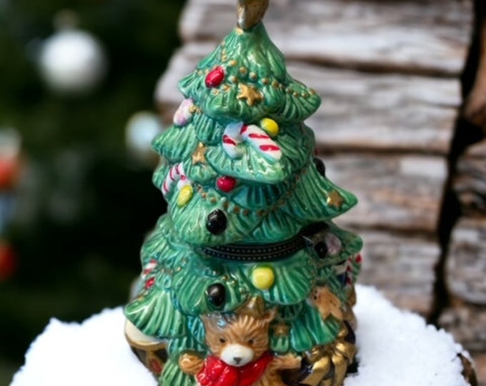Vintage Hinged Ceramic Hand Painted Christmas Tree Trinket Box Colorful ...