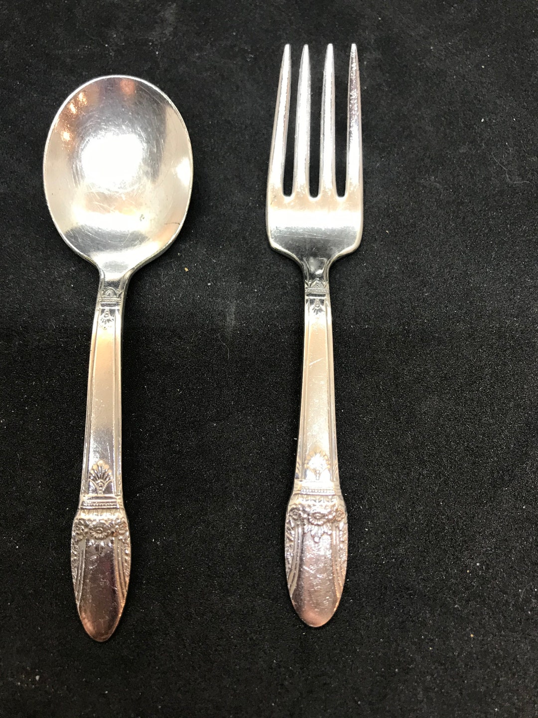 Antique Pair of 1847 Rogers Bros FIRST LOVE Pattern Silverplate 4 1/4 ...