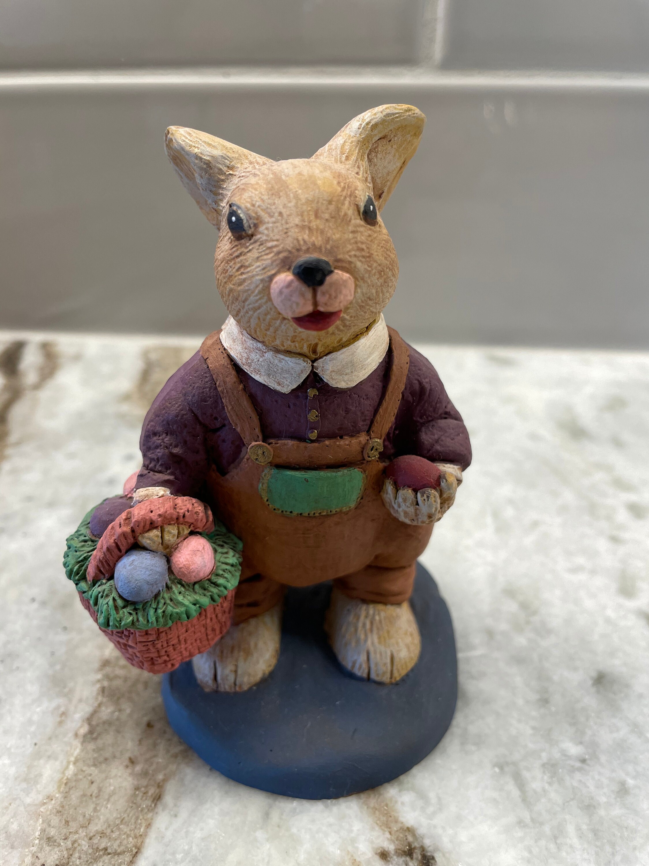 Adorable Pair of Peter and Mrs Rabbit Figurines - Etsy
