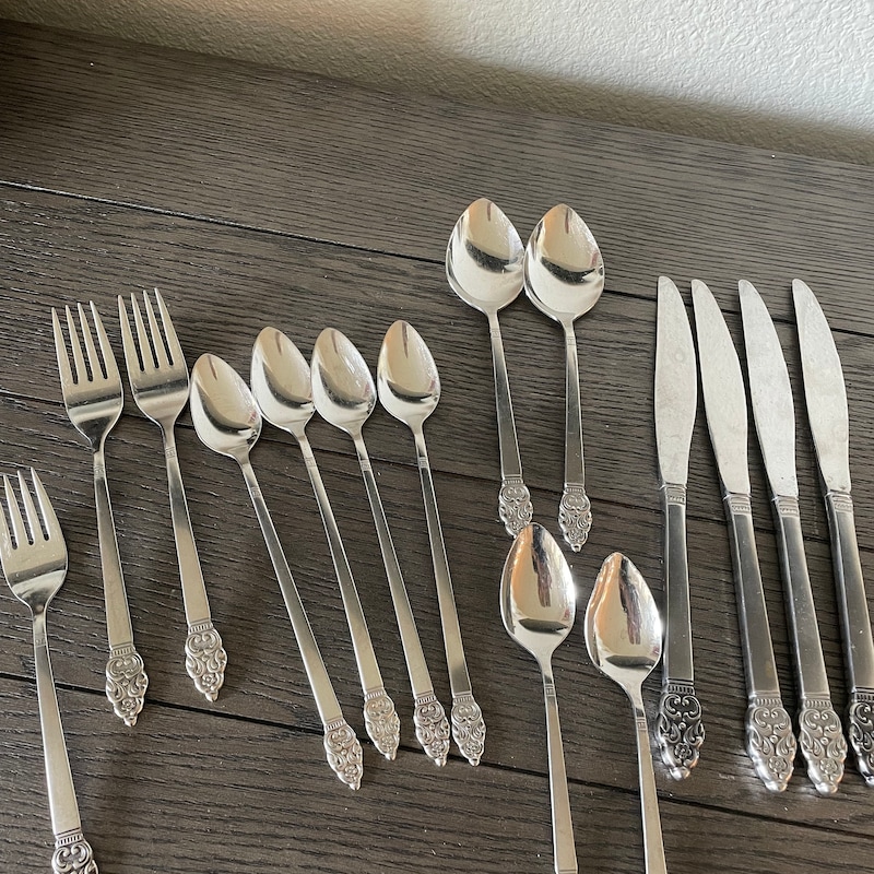 Discontinued Oneida Flatware - Etsy