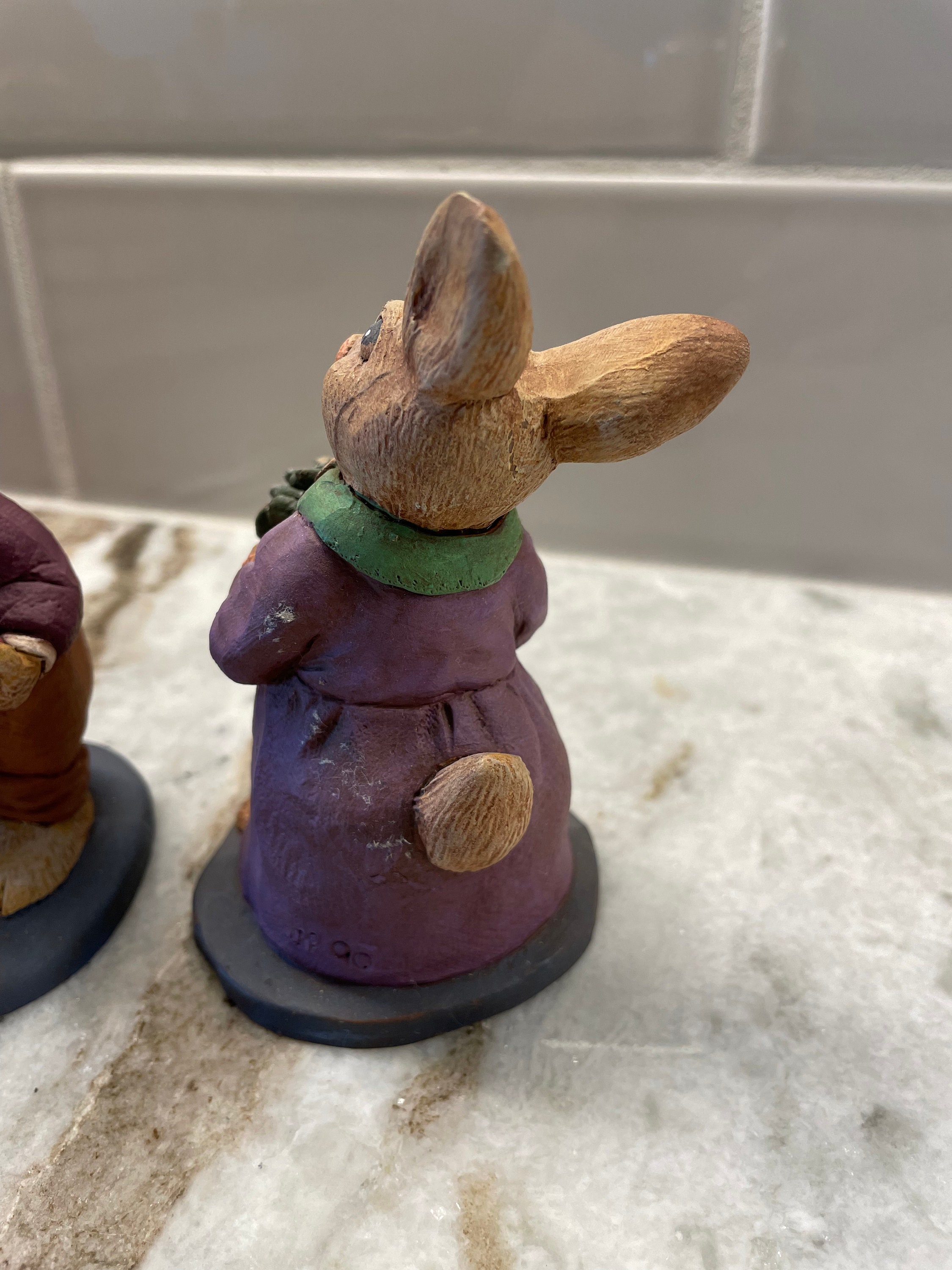 Adorable Pair of Peter and Mrs Rabbit Figurines - Etsy