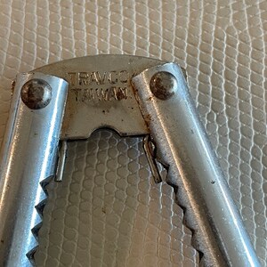 Vintage Travco Hand Held Nut Cracker 5" - Etsy