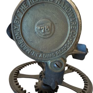 Antique Late 1800s Reading Hardware Co. Cast Iron Hand Crank Apple ...