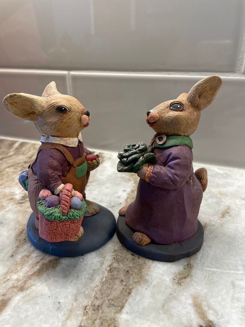 Adorable Pair of Peter and Mrs Rabbit Figurines - Etsy