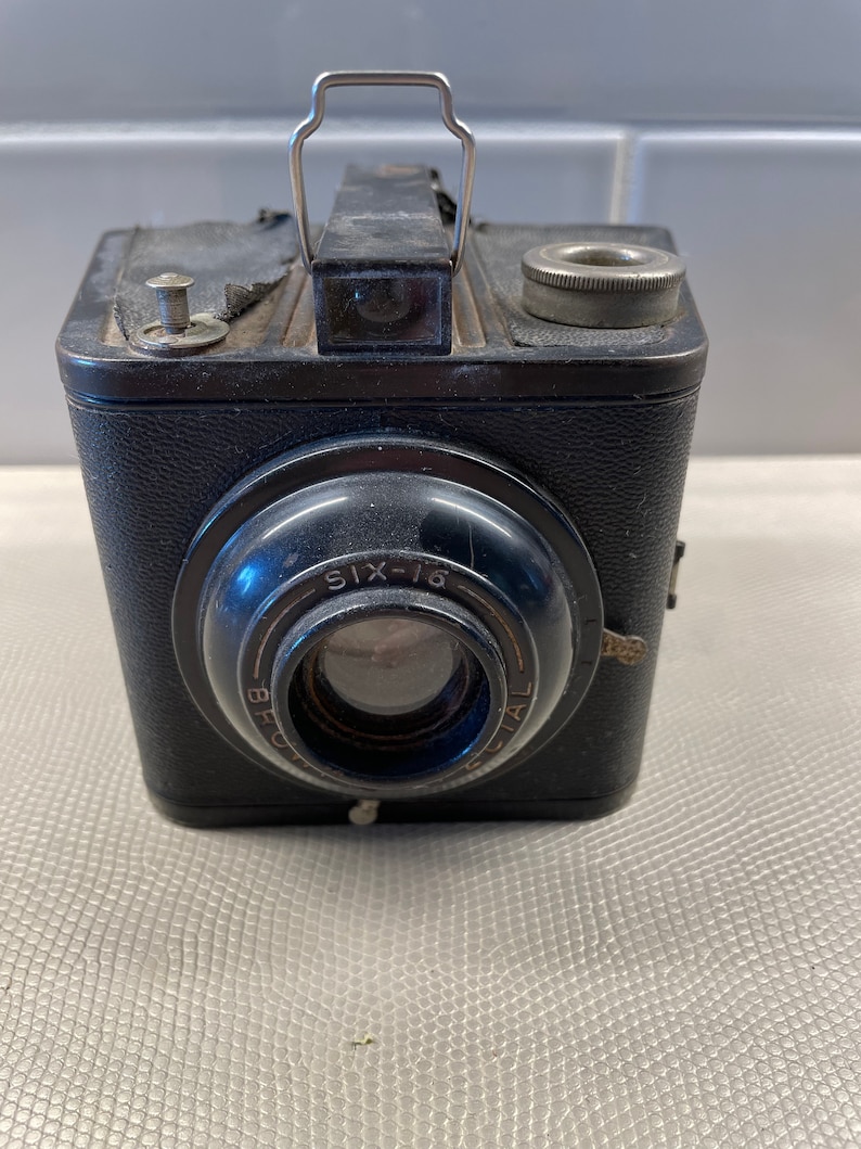Antique Kodak Six-16 Brownie Special Vintage Box Camera Black Uses 616 ...