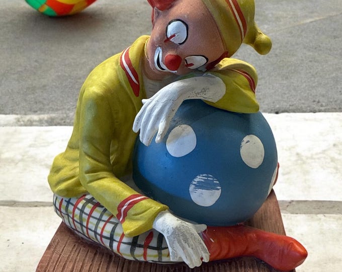 Vintage 1970s Toscany Collection Porcelain Clown – Sleeping on Spotted ...