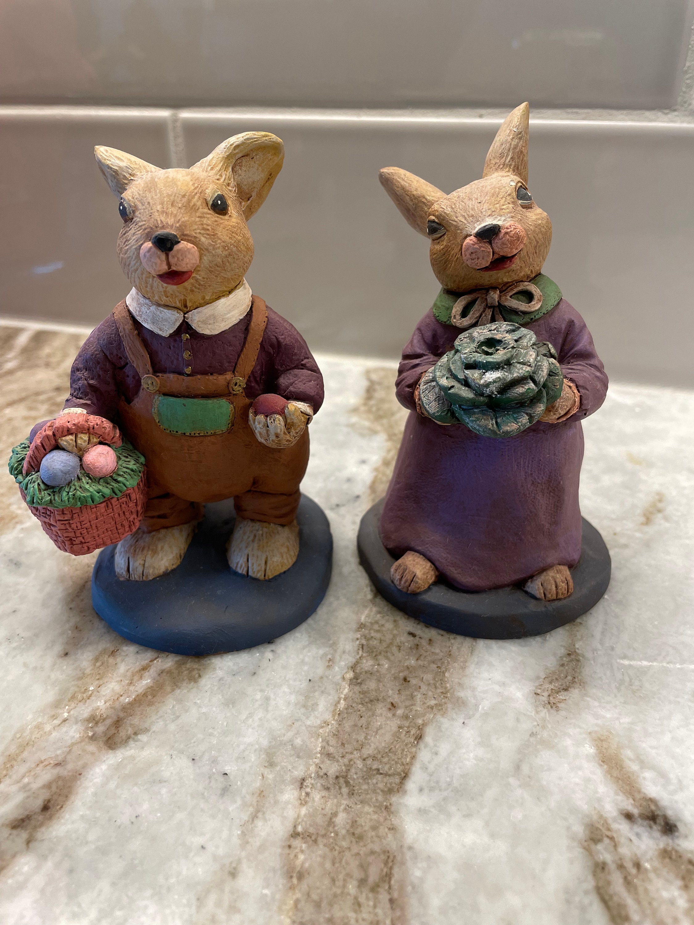 Adorable Pair of Peter and Mrs Rabbit Figurines - Etsy