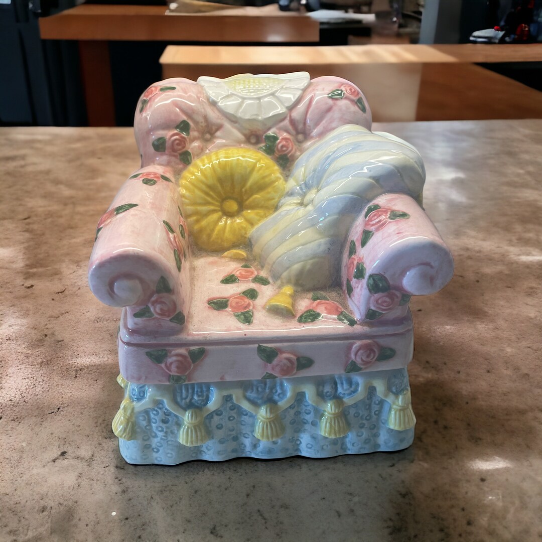 Vintage Old Fashion Overstuffed chintz Chair With Pillows Trinket Box ...