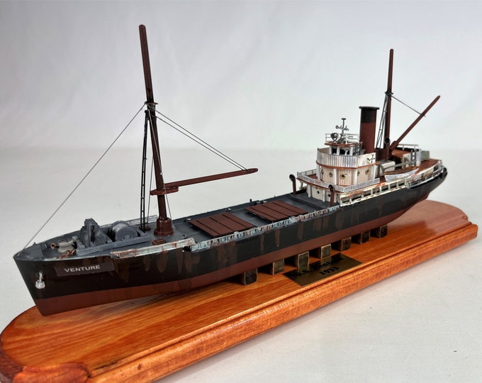 Model Ship Tramp Steamer Freighter Cargo Ship Model S.S. Venture 15 ...