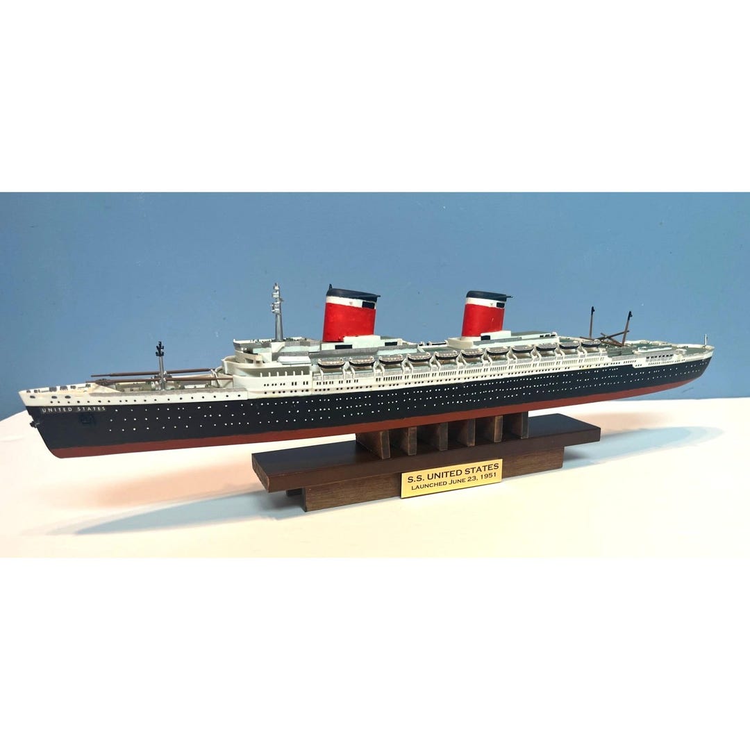 Model Ocean Liner S.S. United States Built up Vintage Passenger Ship ...
