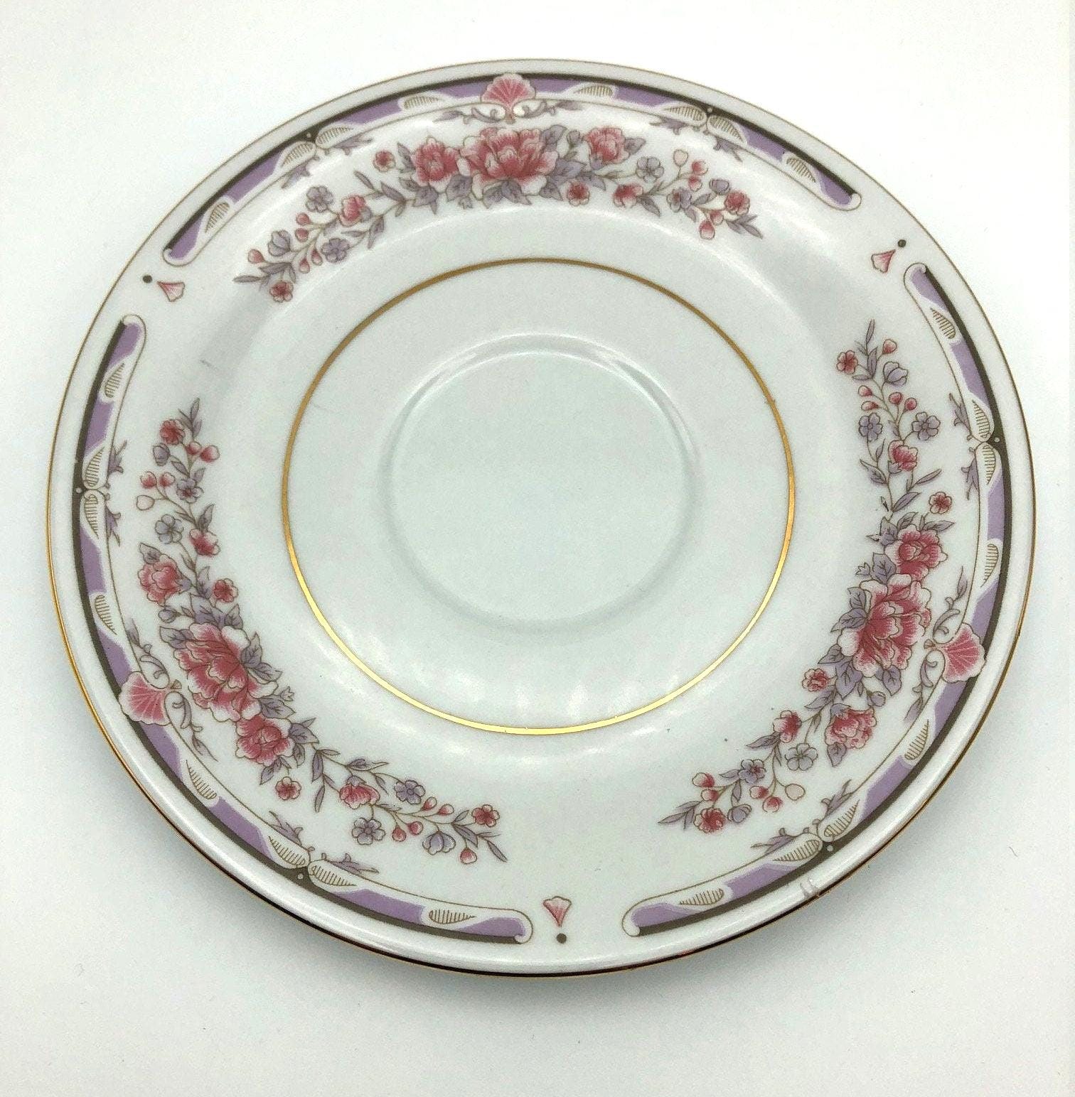 Vintage Truly Tasteful Fine China Footed Cup and Saucer With Golden ...