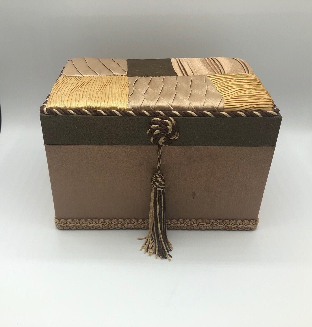 Vintage Fabric Covered Box in Beautiful Satin With Quilted Top, Tassel ...