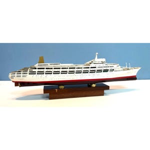 Ocean Liner Model S.S. Canberra Cruise Ship Model Built up 16” Long ...