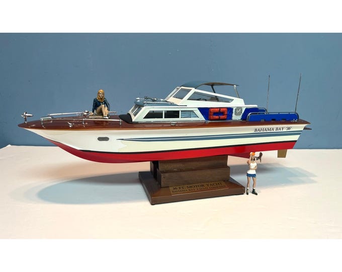 Model Yacht Cabin Cruiser Built up 1:25 Scale 36 Ft. Motor Yacht 19 ...
