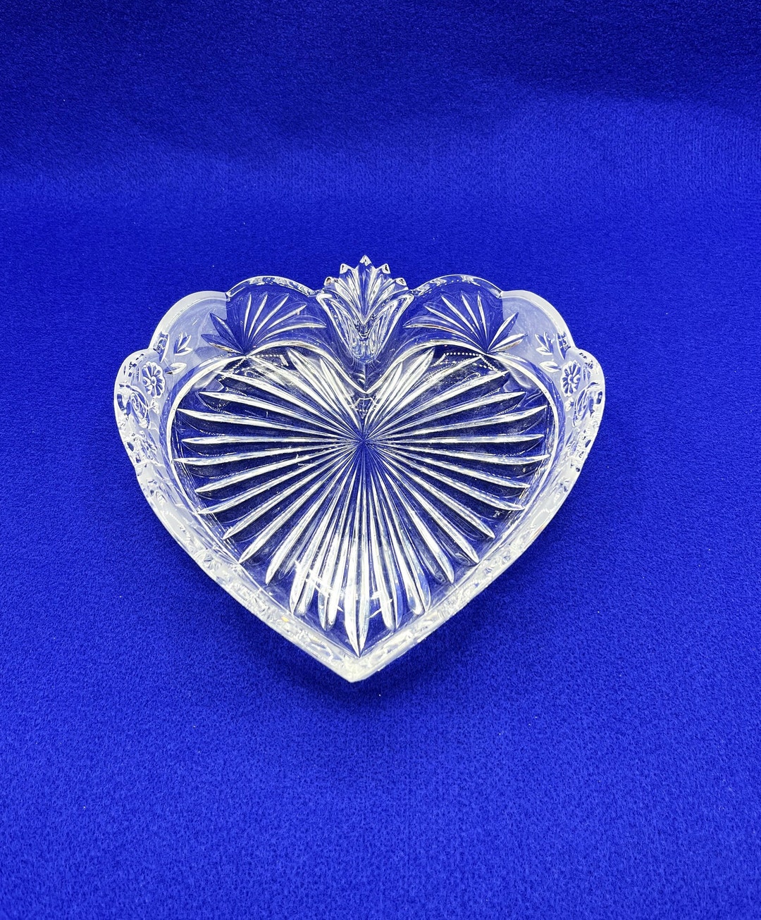 Oneida Crystal Southern Garden Heart Dish 8" Heart Shaped Dish Frosted ...