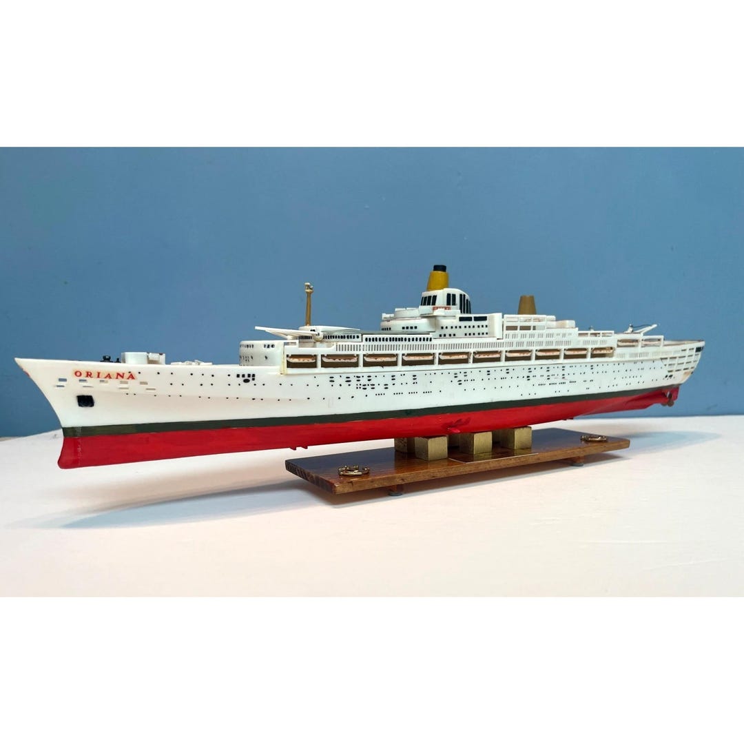 Model Ocean Liner S.S. Oriana Cruise Ship Model 19" Long on Display ...