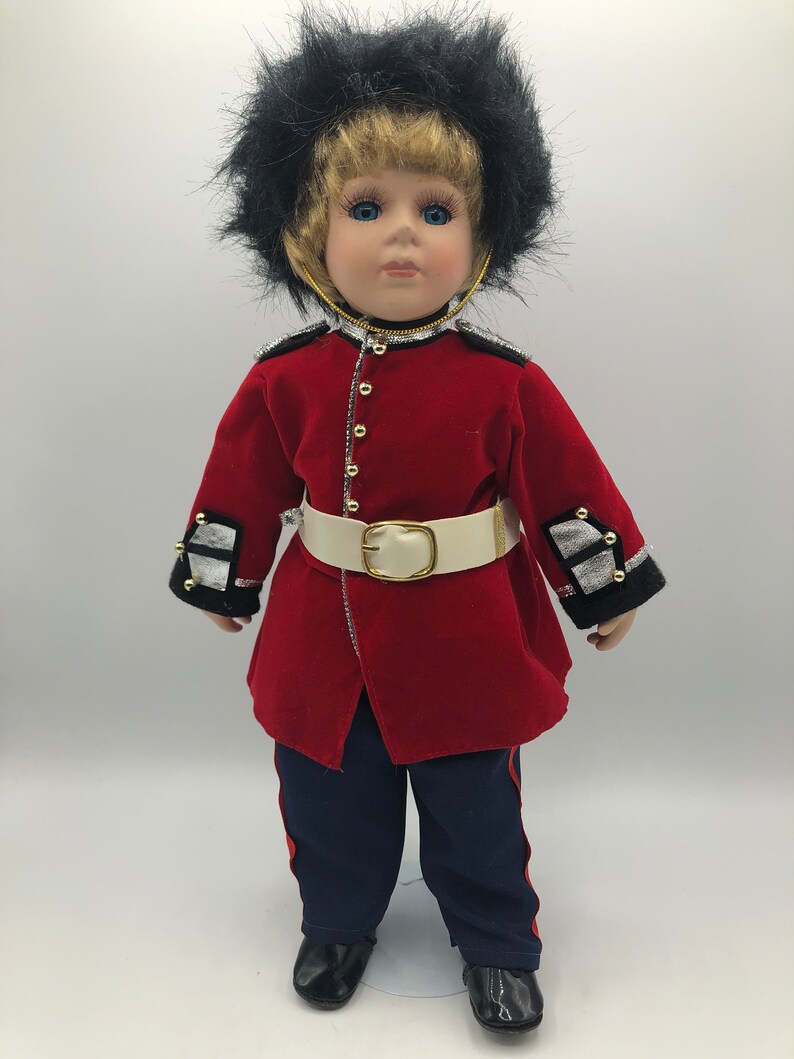 Leonardo Collector's Queen's Guard Porcelain Doll in - Etsy