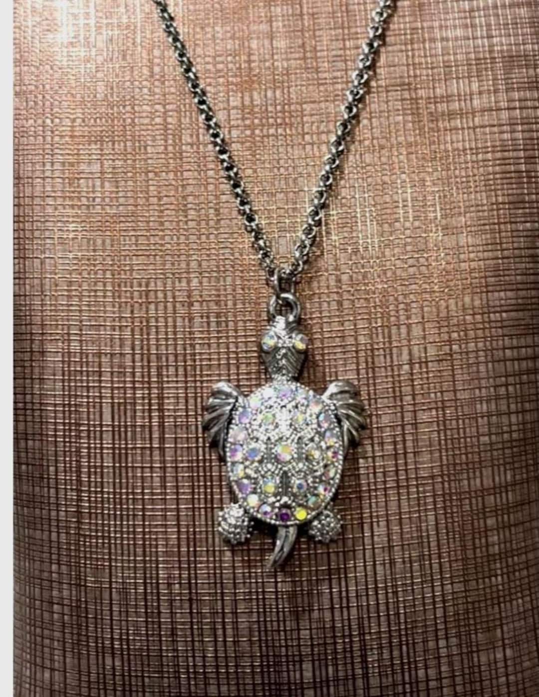 Silver Sea Turtle Pendant Necklace With Rhinestone Accents 18