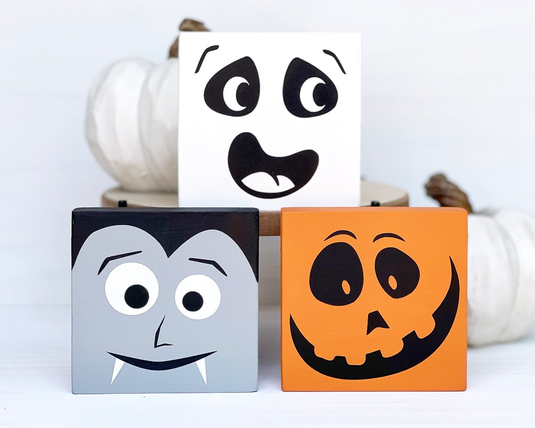 Halloween Faces Signs Silly Halloween Sign Trio Spooky Shelf Sitter ...