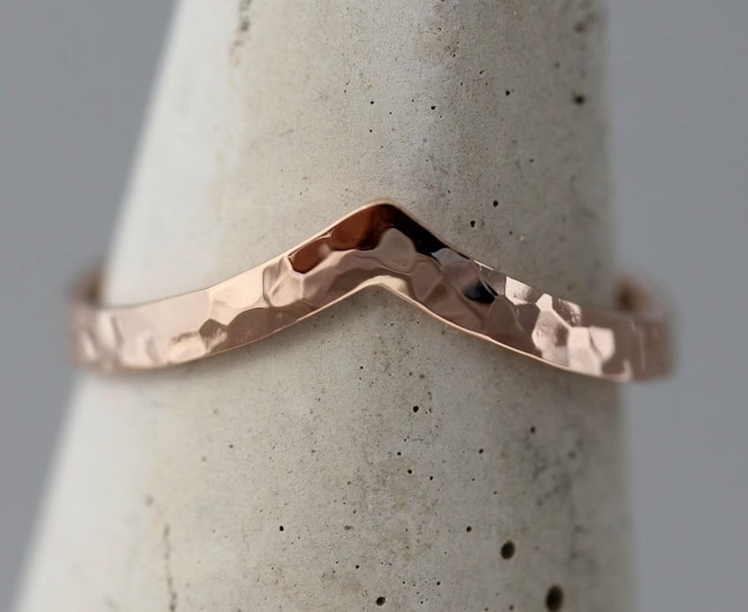 14k Soild Rose Gold 2mm X 1mm Flat V Ring Wedding Hammered - Etsy