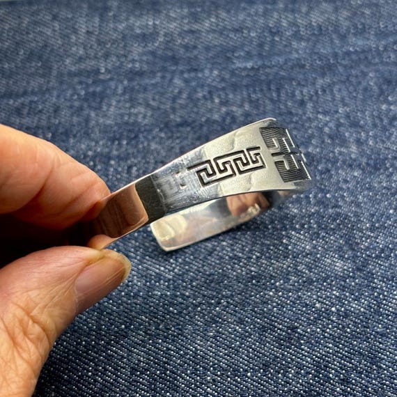 Silver Embossed Mexican Cuff Bracelet - Gem