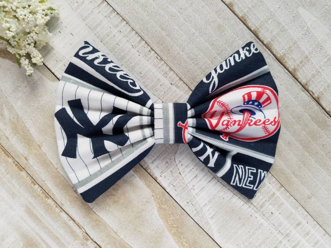 New York Yankees Hair Bow, Made With Cotton Fabric, Available With ...