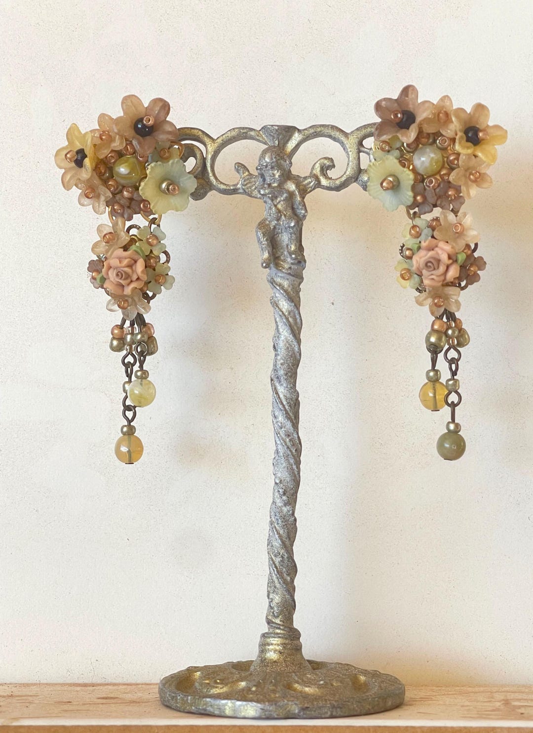 Vintage COLLEEN TOLAND Tan Pink Mint Green Rose Earrings Handmade ...