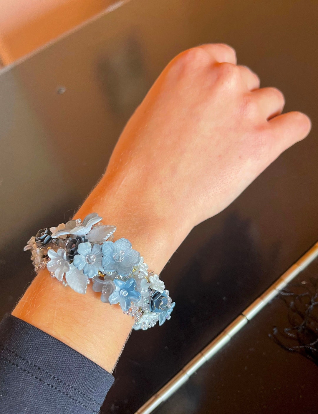 Colleen Toland Vintage Dove Grey Beaded Floral Bracelet Early 2000s - Etsy