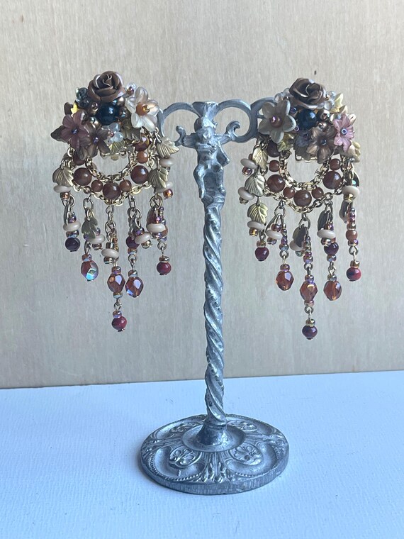 Vintage COLLEEN TOLAND Long Fringe Flower Brown and G… - Gem