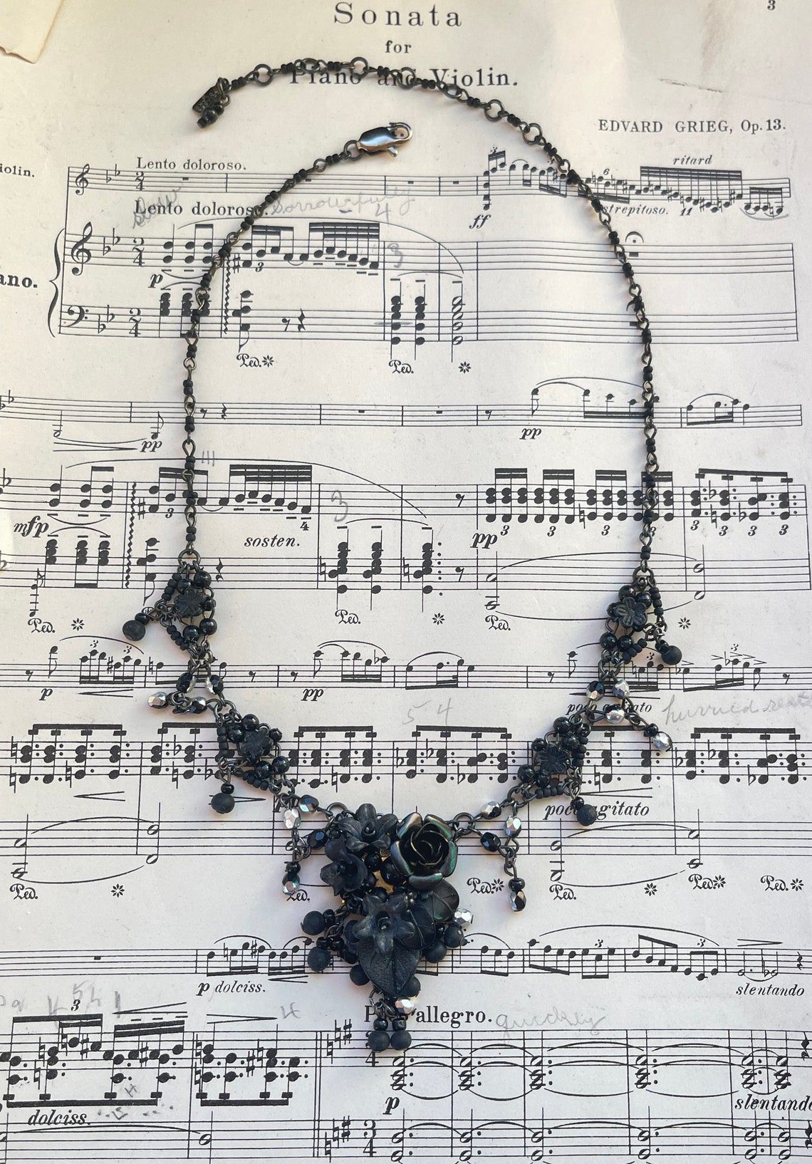 Rare Vintage COLLEEN TOLAND Black Rose Floral Necklace Handmade Jewelry ...