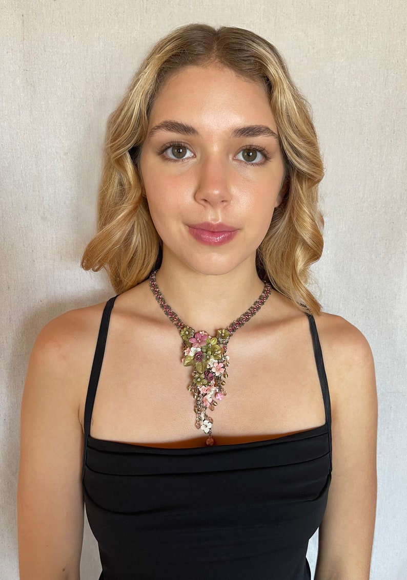 Vintage COLLEEN TOLAND Rose Pink Vee Necklace Beaded Flowers - Etsy