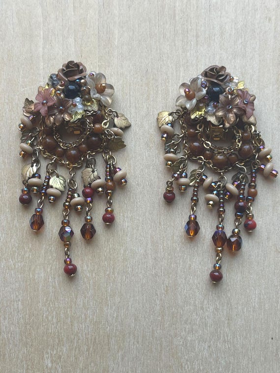 Vintage COLLEEN TOLAND Long Fringe Flower Brown and G… - Gem