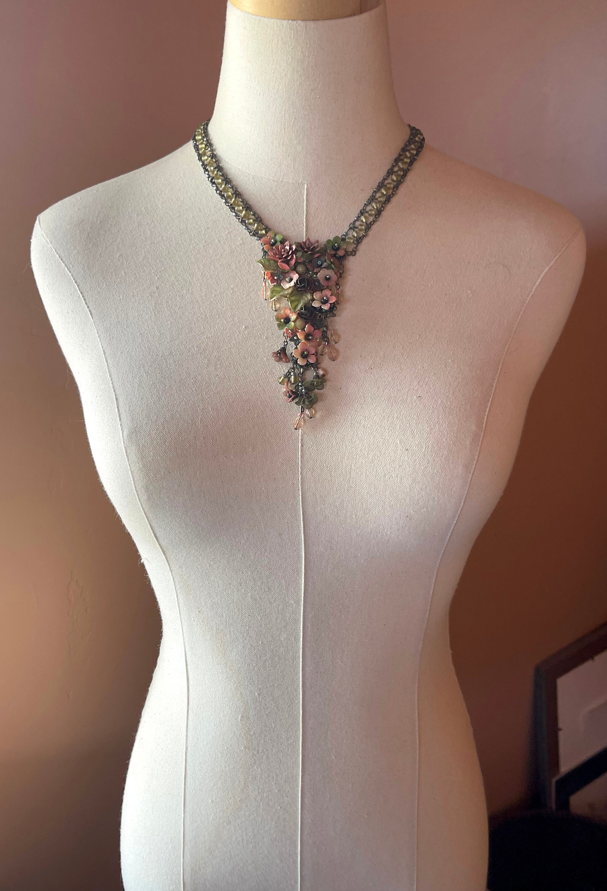 Vintage COLLEEN TOLAND Old Rose Vee Necklace Flower Floral Romantic ...