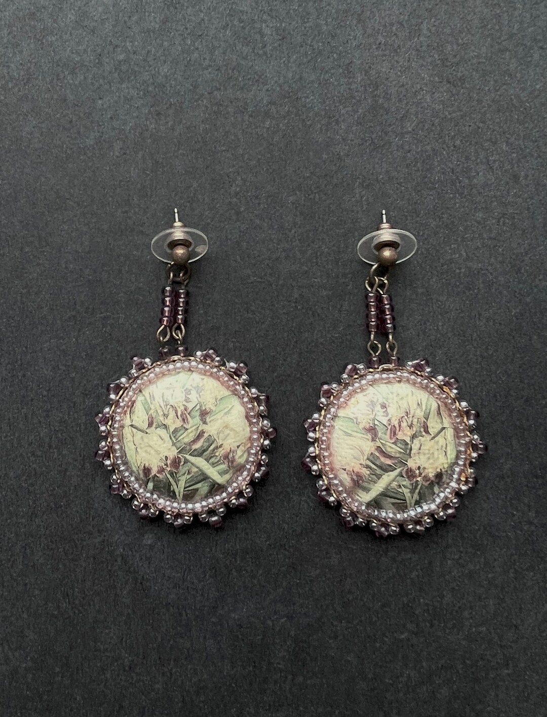 Vintage COLLEEN TOLAND Purple Bead, Flower, Iris Cameo Earrings - Etsy