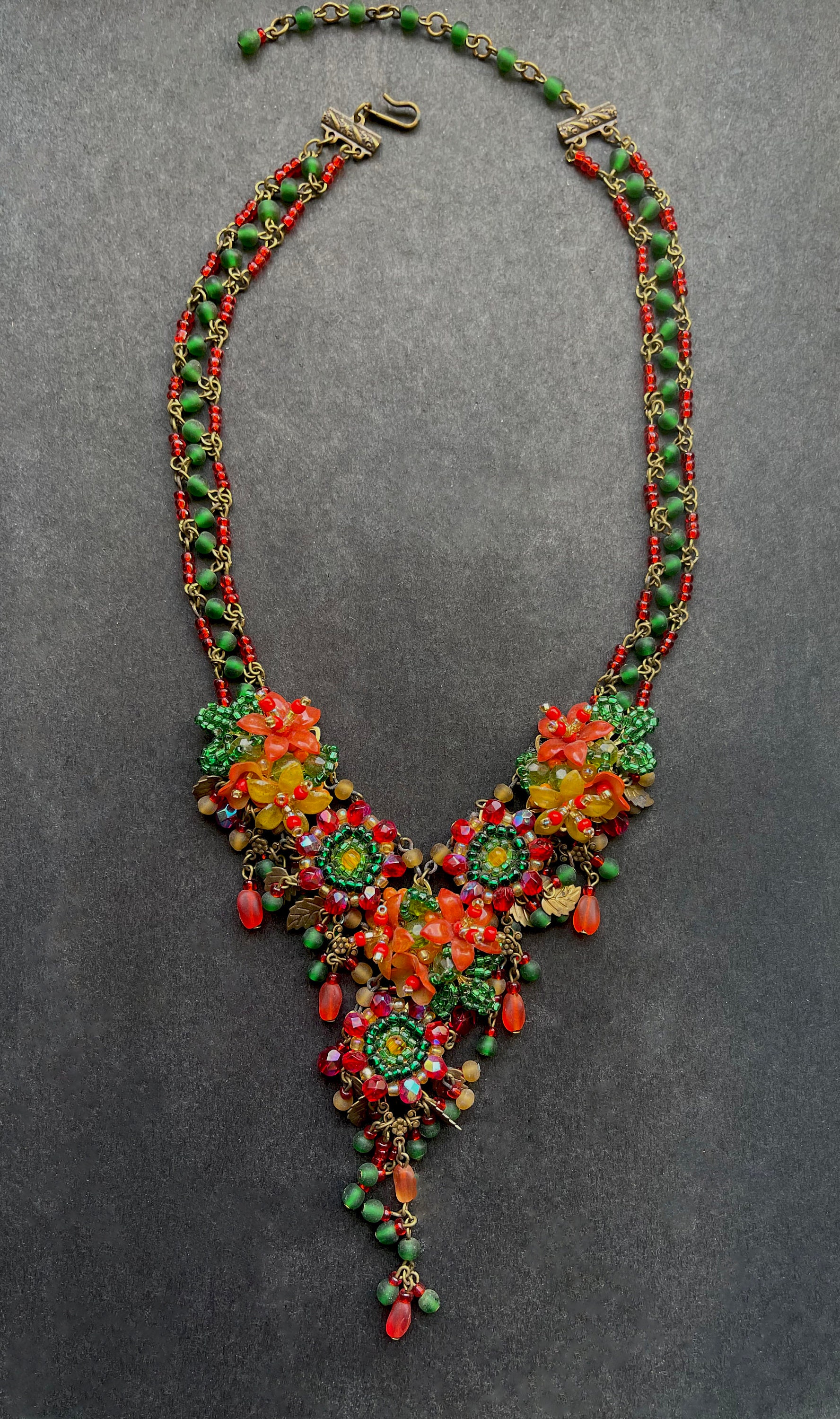 Vintage Colleen Toland Red and Green 90s Beaded Necklace. - Etsy