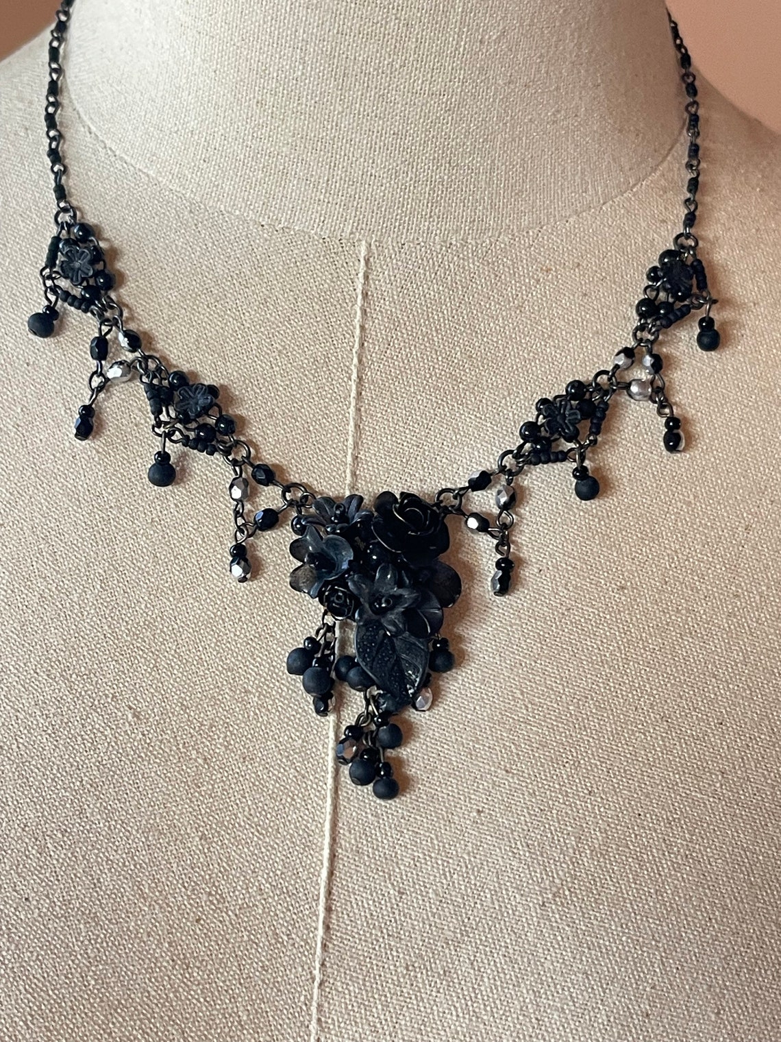 Rare Vintage COLLEEN TOLAND Black Rose Floral Necklace Handmade Jewelry ...