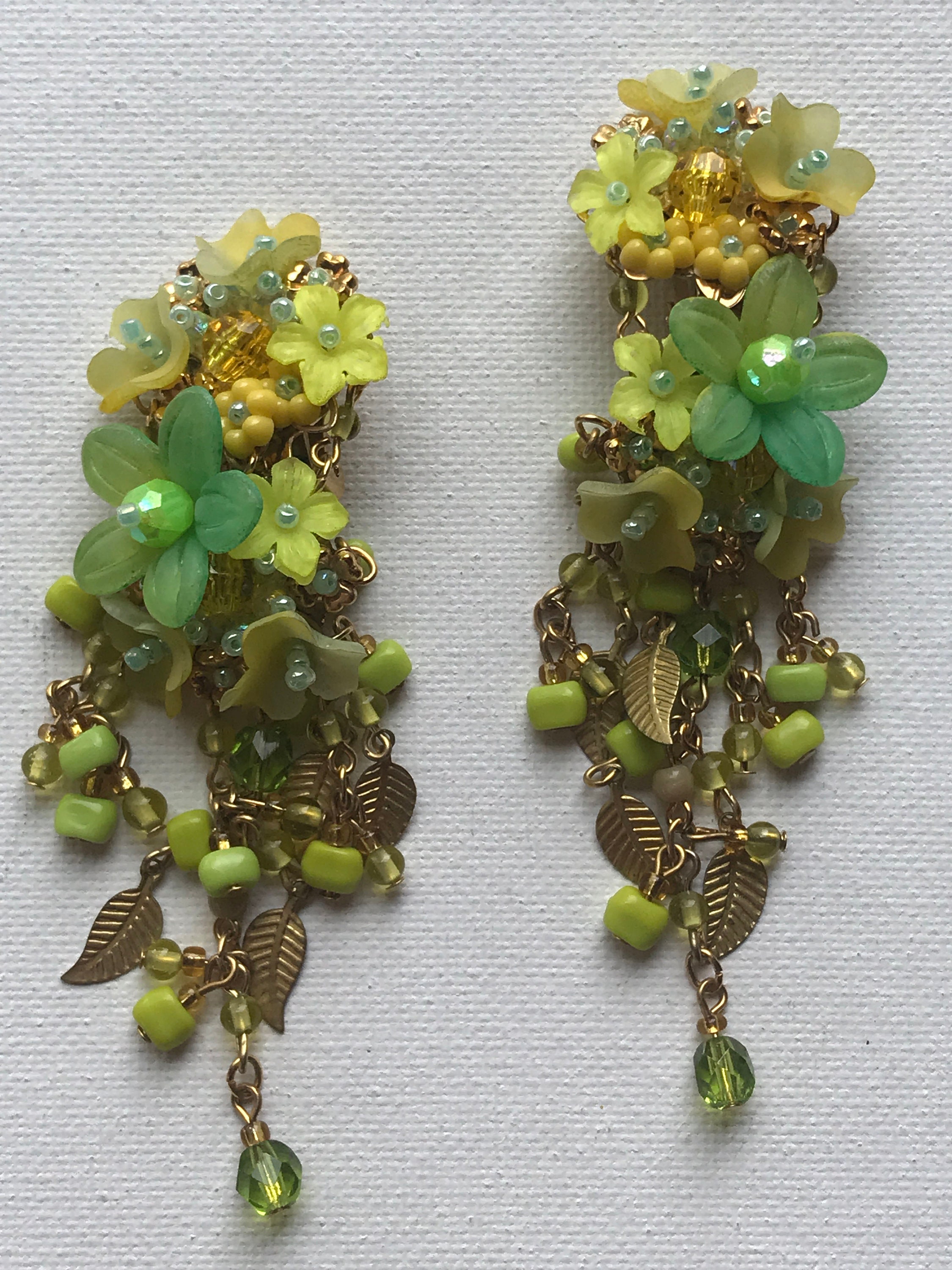 Vintage COLLEEN TOLAND Chartreuse Chandelier Clip-on Earrings - Etsy