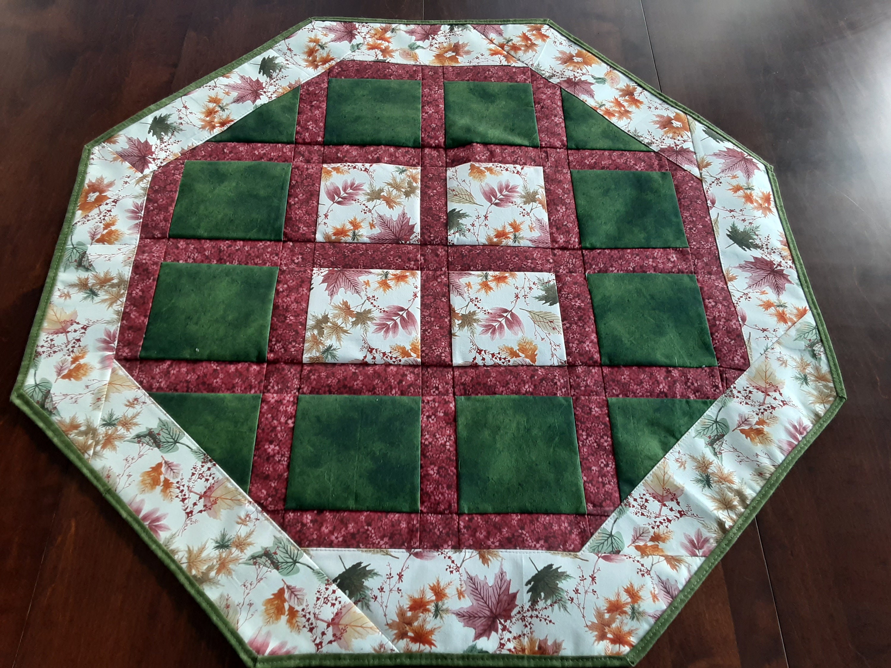 Quilted Round Table Runner - Etsy