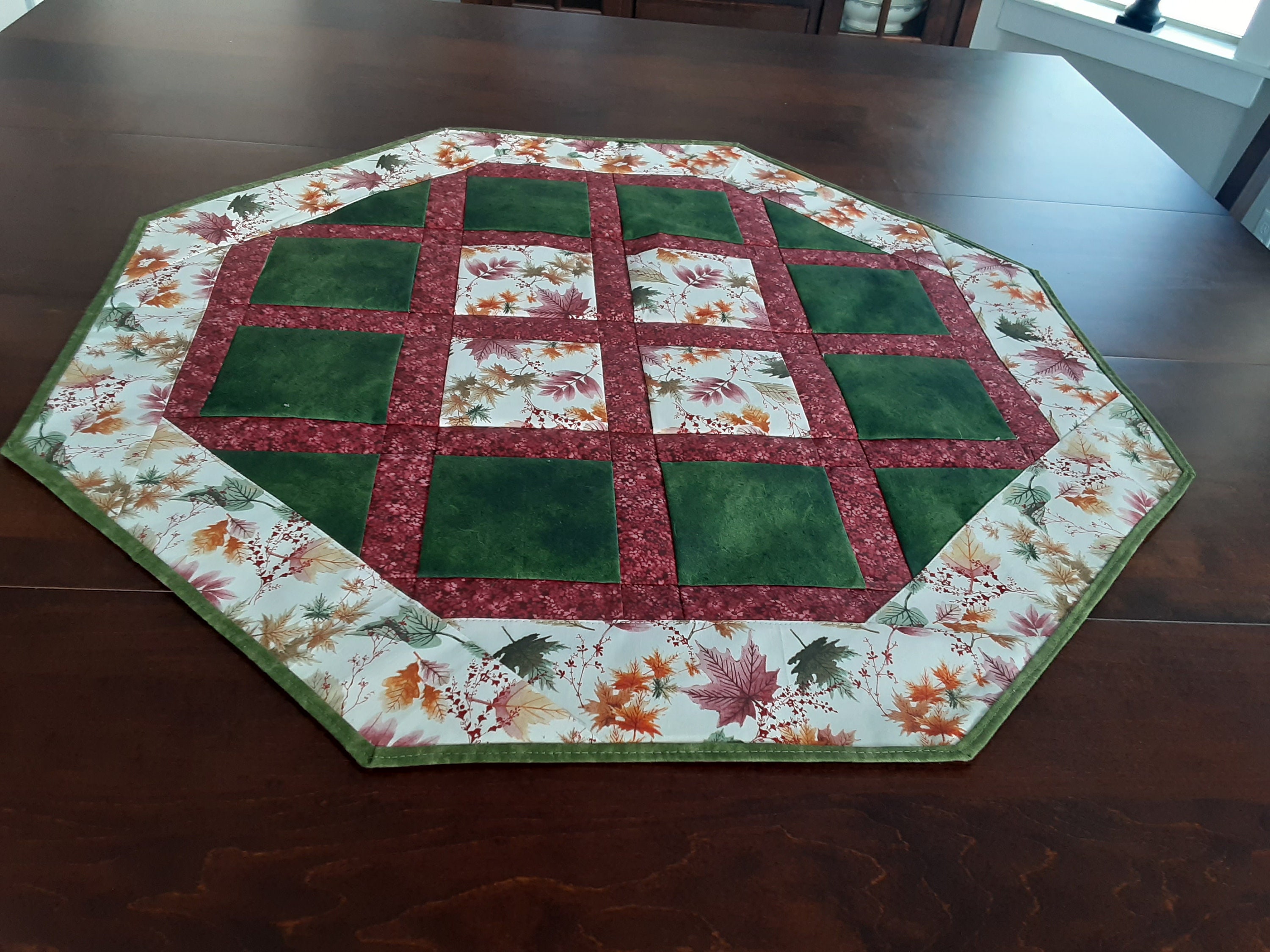 Quilted Round Table Runner - Etsy