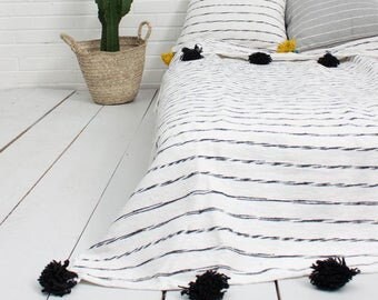 Moroccan Pompom Blanketmoroccan Blanketmoroccan Throw - Etsy