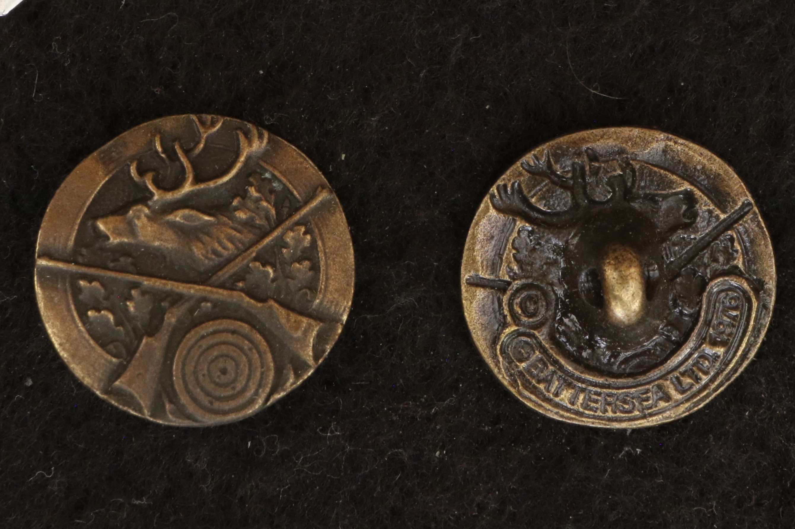 Hunting Button | Elk Button | Battersea 1976 | .750 Inch - Etsy