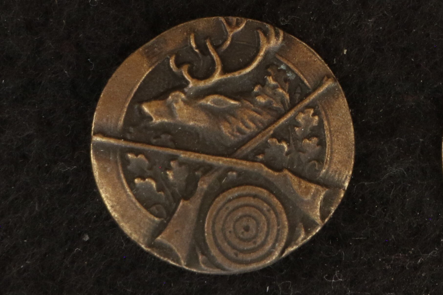 Hunting Button | Elk Button | Battersea 1976 | .750 Inch - Etsy