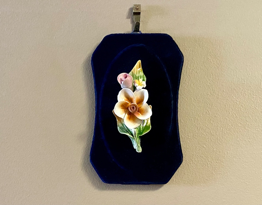 Vintage Velvet Retro Wall Trestle Decor Dark Royal Blue Velvet and ...