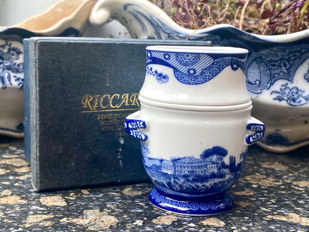 Collectible Riccardo Fine Porcelain Hand Painted/blue Delftware Pottery ...