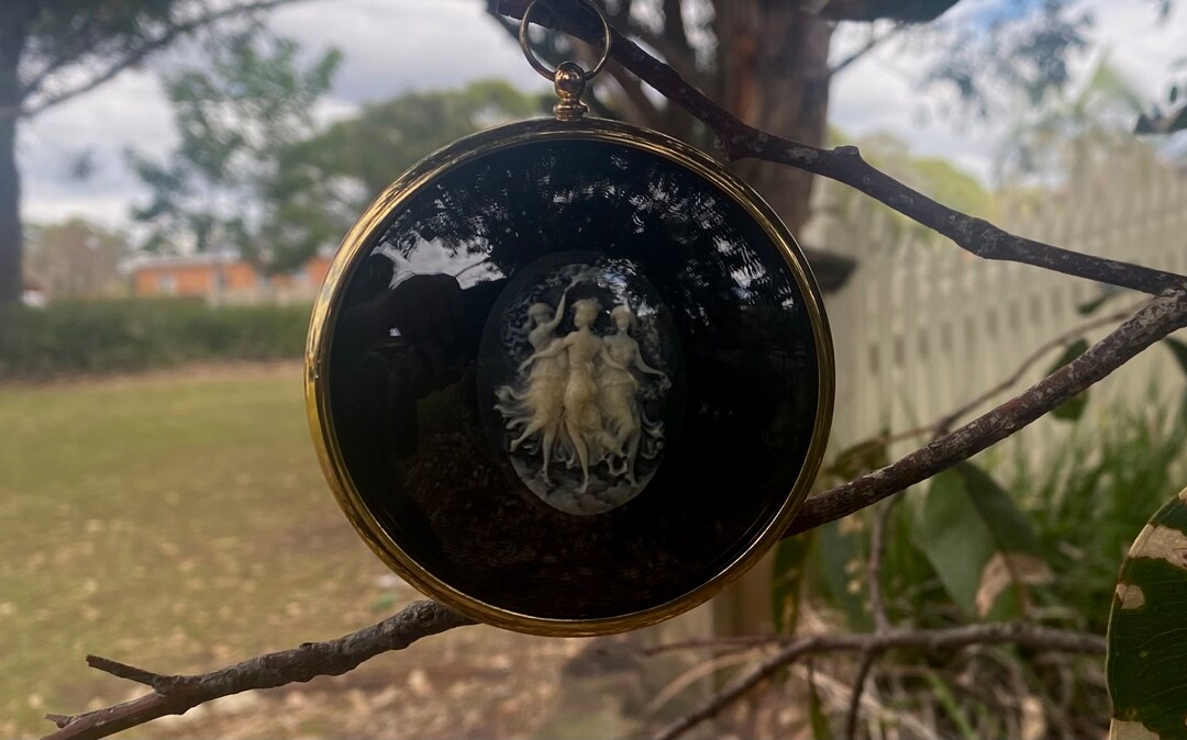 Vintage Collectible Peter Bates Miniature-three Graces in Cameo/round ...