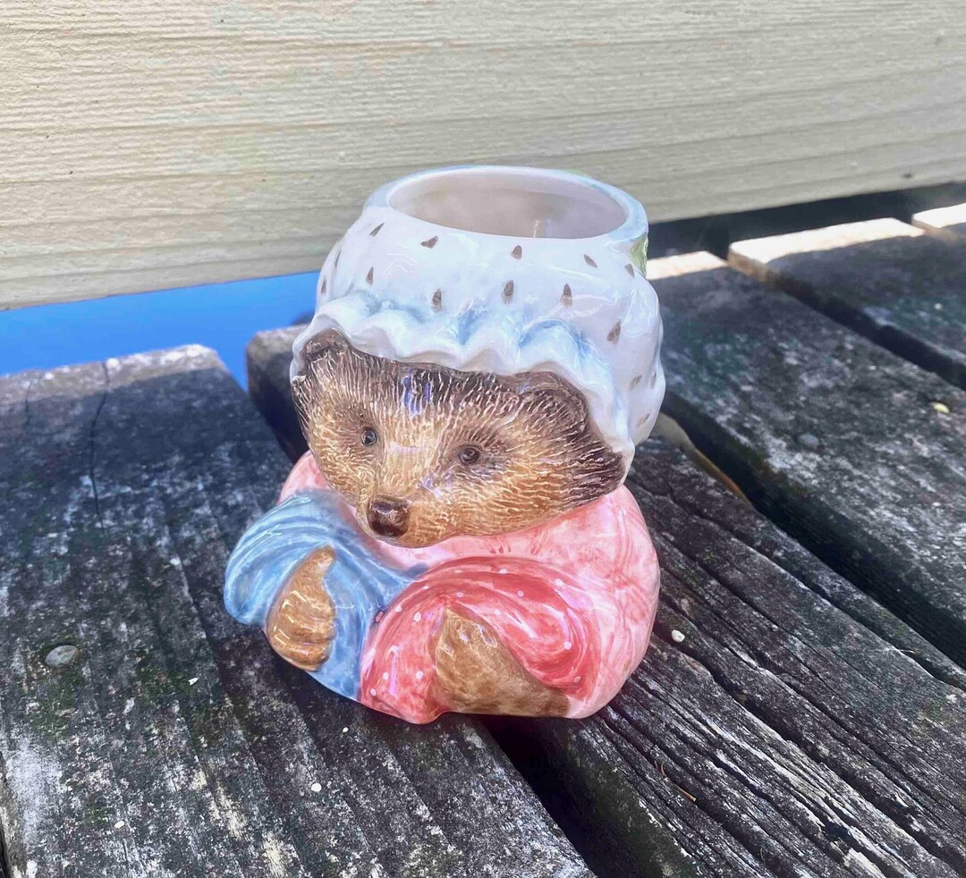 ENESCO Grandma Hedgehog in Bonnet 3 Dimensional Mug/decor/vintage ...