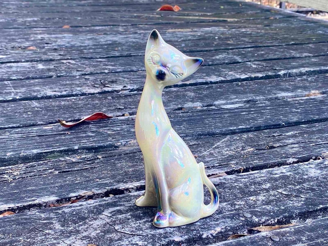 Vintage Eclectic 1950s-1970s Decor Iridescent Siamese Sitting Cat ...