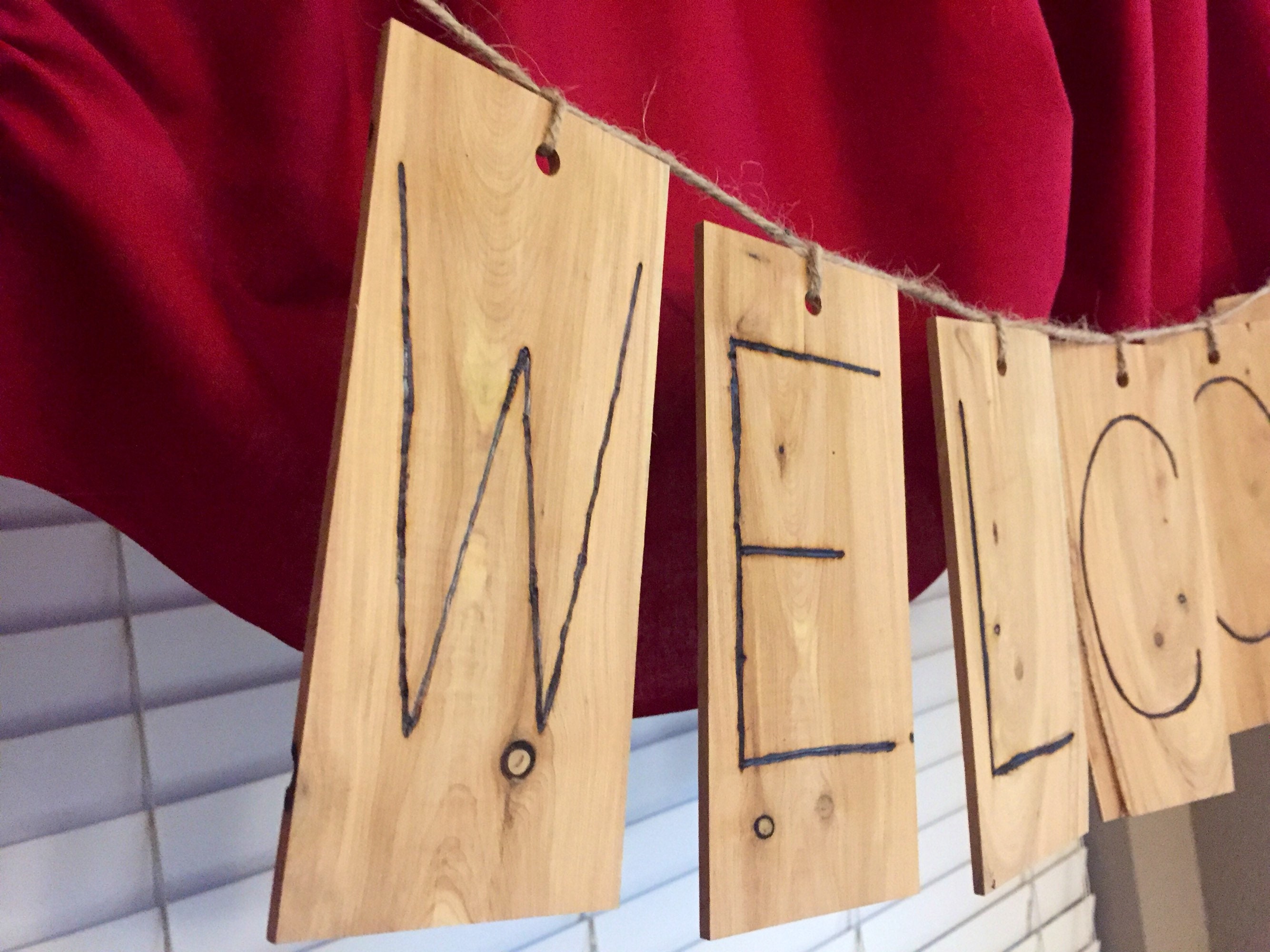 Woodburned Welcome Sign Cedar Plates and Twine - Etsy